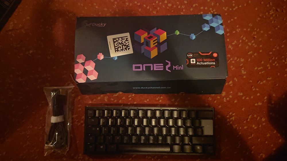 DUCKY ONE Mini 2 RGB Tastatur (CH-Layout, inkl. OVP) | Kaufen auf Ricardo
