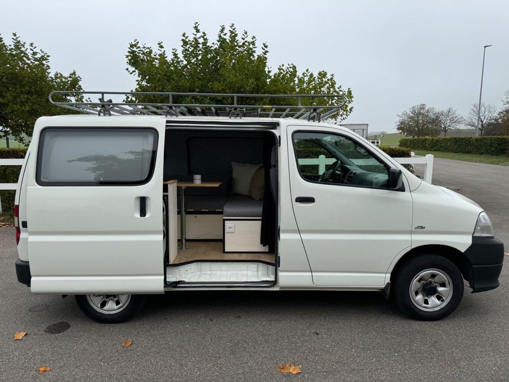 Toyota Hiace Saranda Camper VW T5 Vivaro Trafic (Gebraucht) in Winterthur für CHF 19890 – nur ...