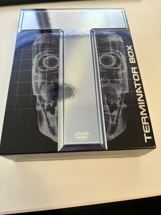 DVD Sammlerbox Terminator Box mit 6 DVD's (Gebraucht) in Herisau für ...