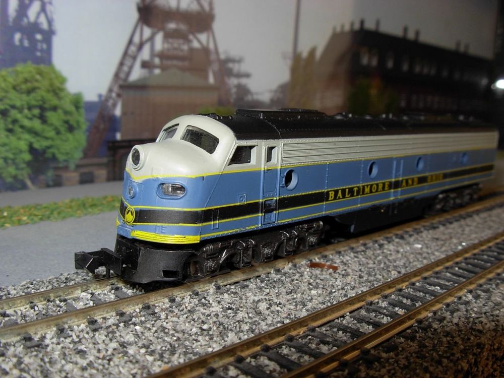 N: USA EMD-8 Diesellok (Gebraucht) in Oberrieden für CHF 22 – mit ...