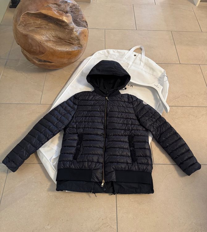 Moncler Original Gr. L , Lp. 1495 Fr. wie Fabrikneu !!! (Neu (gemäss ...