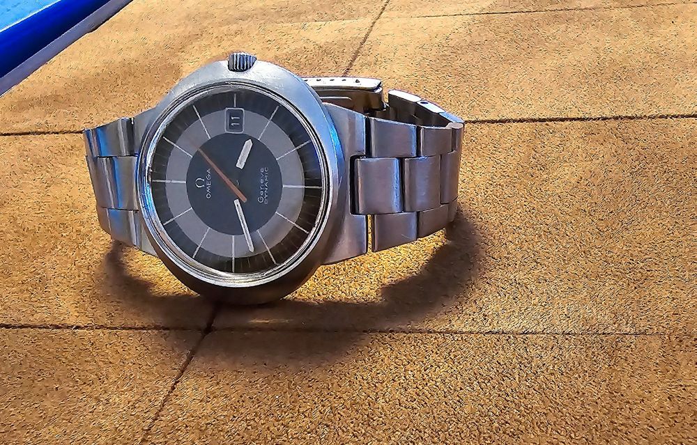 OMEGA Geneve Dynamic 42 mm Automatic Herren (Gebraucht) in Waldkirch ...