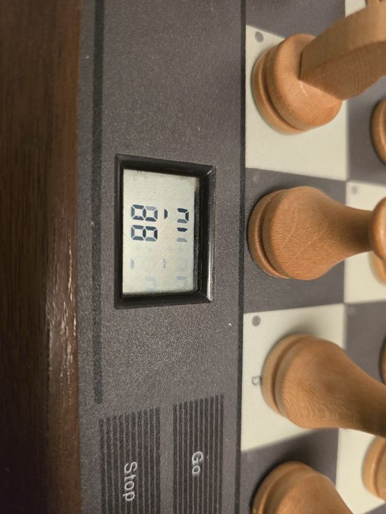 Saitek Corona Schachcomputer-Spiel mit figuren (Gebraucht) in BADEN für ...