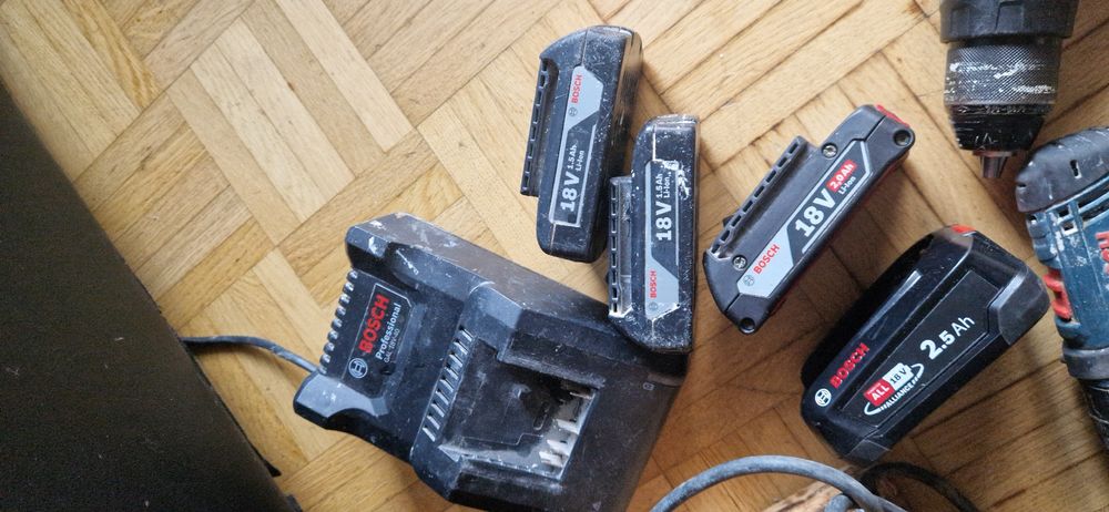 Bosch Werkzeug-Set: Bohrmaschine, Stichsäge & akkubohrer (Gebraucht) in Allschwil für CHF 150 ...