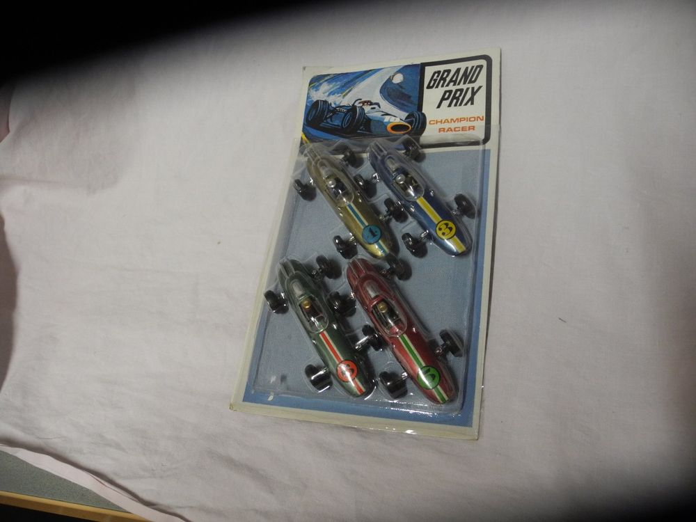 GRAND PRIX CHAMPIONS RACER MADE IN HONG KONG NEUWERTIGES SET (Neu und ...