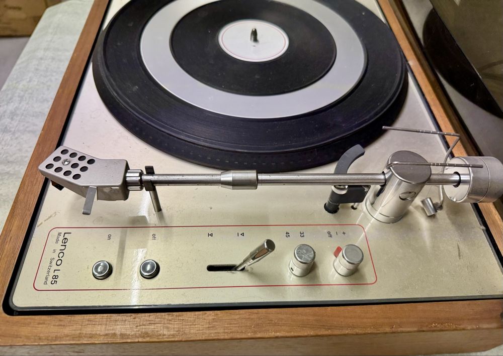Plattenspieler Lenco L85 | Kaufen auf Ricardo