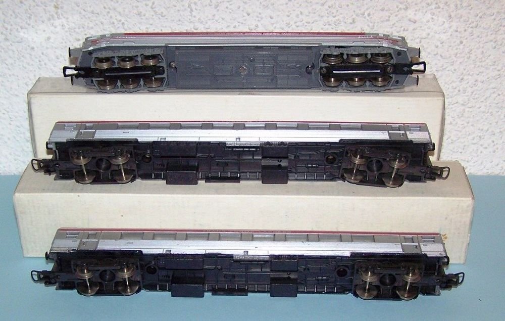 LIMA H0 8122 TEE -E-Lok SNCF CC 40101 + 2 TEE INOX-Wagen, DC (Gebraucht ...