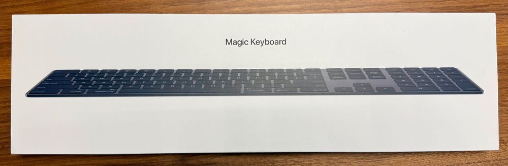 Apple Magic Keyboard mit Zahlenblock, Space Gray, CH-Layout (Gebraucht ...