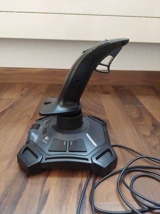 Logitech Attack 3 Joystick (Gebraucht) in Montlingen für CHF 10 – mit ...