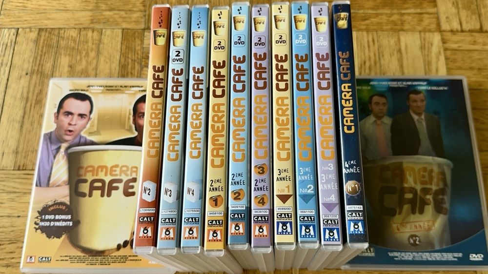 Coffret DVD Camera Café Saisons 1 à 7 Complet (Neu (gemäss Beschreibung ...