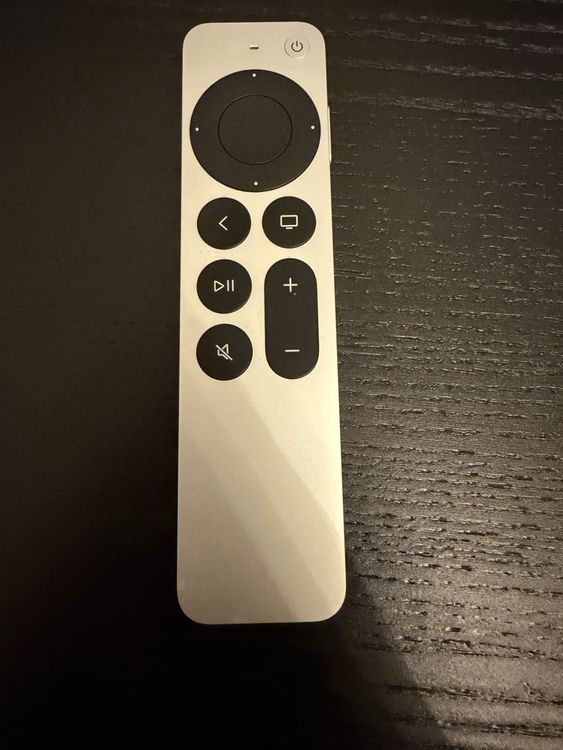 APPLE Remote A2540 Lightning (Gebraucht) in Zürich für CHF 20 – mit ...