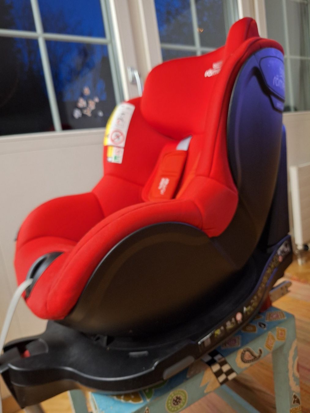 ISOFIX i-Size Britax Romer DUALFIX M Fire Red, Geburt bis 4j (Gebraucht ...