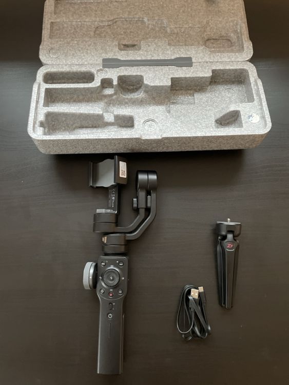 Gimbal Zhiyun Smooth 4 *Neuwertig* (Neu (gemäss Beschreibung)) in ...