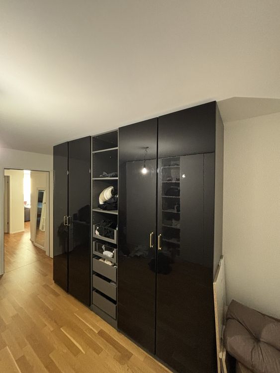 Spannende Kleiderschrank Schwarz Hochglanz Fotos