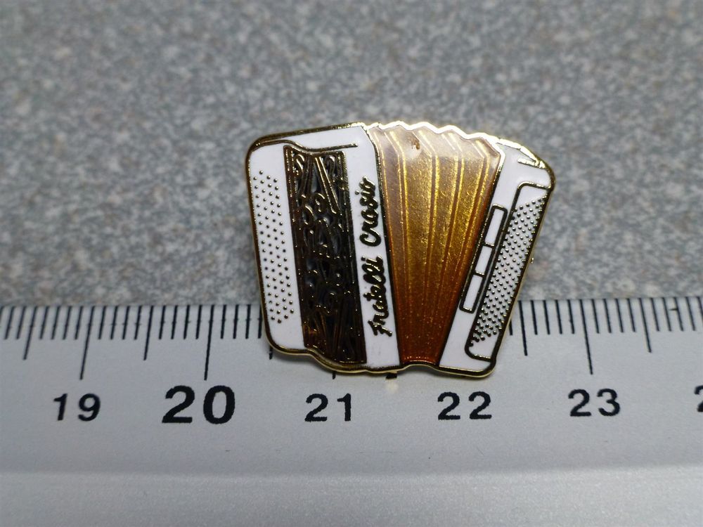 PIN MUSIK Zieharmonika Handorgel Orgel (Gebraucht) in Gränichen für CHF 4 – mit Lieferung auf ...