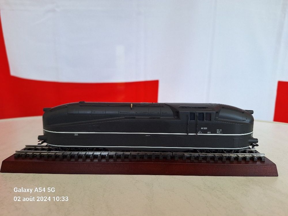 Märklin 39618 digital. Locomotive avec son et socle (Neuf avec ...