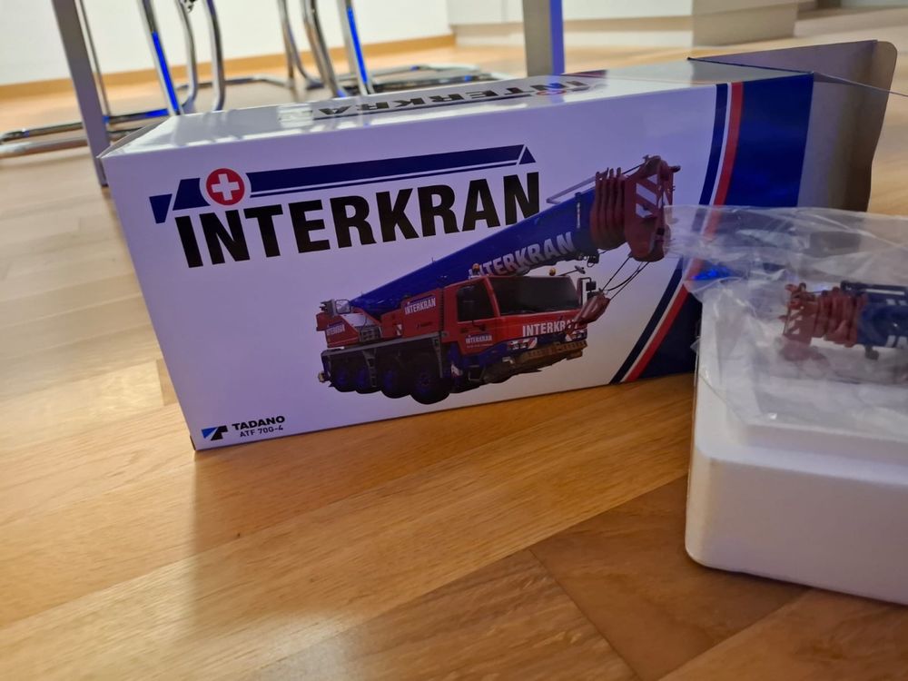 Tadano Interkran ATT 700-4 Modello Gru Nuovo in Scatola! (Nuovo e nell ...