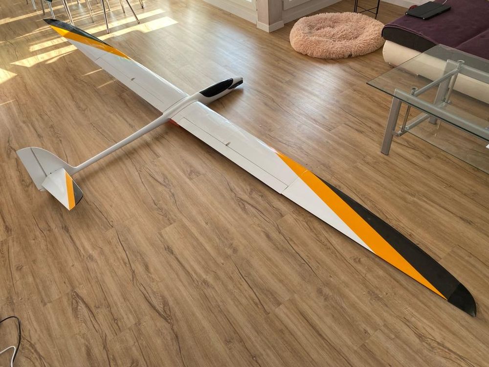 RC Segler Epsilon (Defekt) in Altenrhein für CHF 165 – nur Abholung auf ...