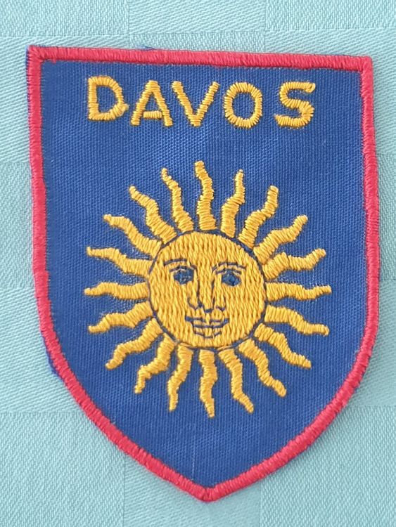 Vintage Badge Wappen DAVOS Sonne ST. GALLER STICKEREI (Gebraucht) in ...