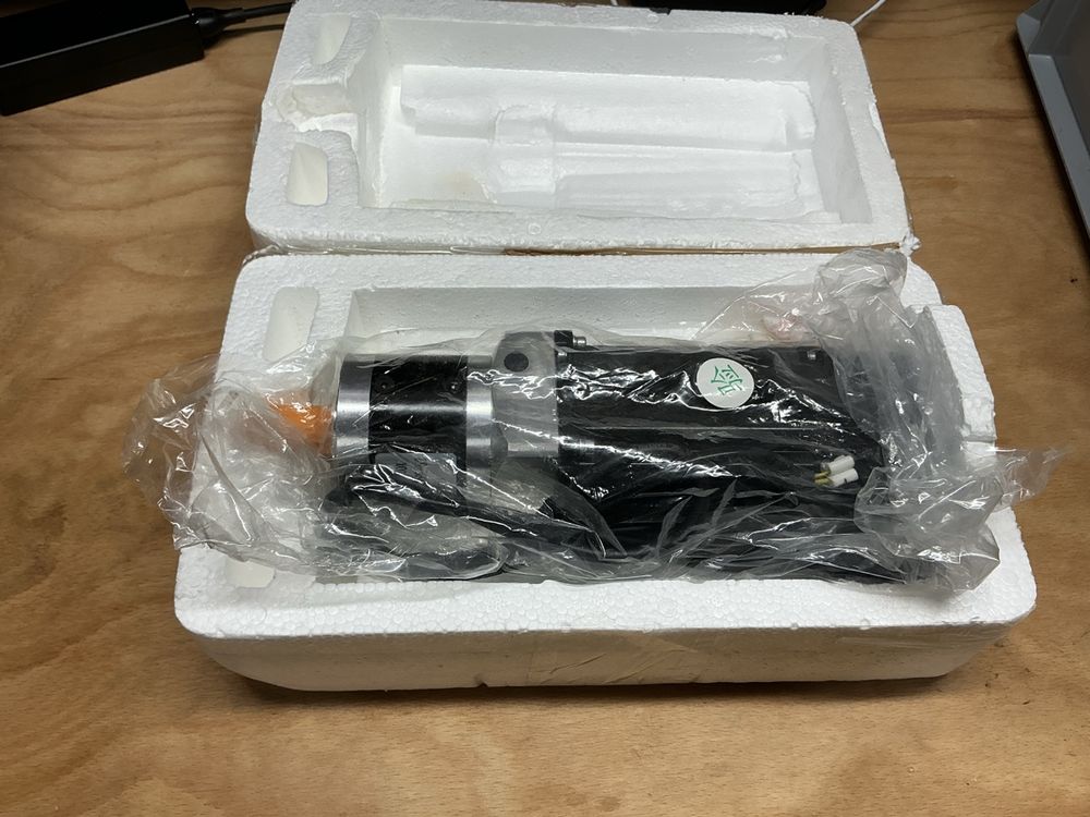 Mige Servo Motor 60CST-M01330 & Planetary Gearbox NEW! (Neu (gemäss Beschreibung)) in Buttikon ...