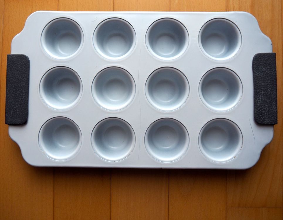 Mini Muffins Form (Gebraucht) in Wallbach für CHF 1 – mit Lieferung auf ...