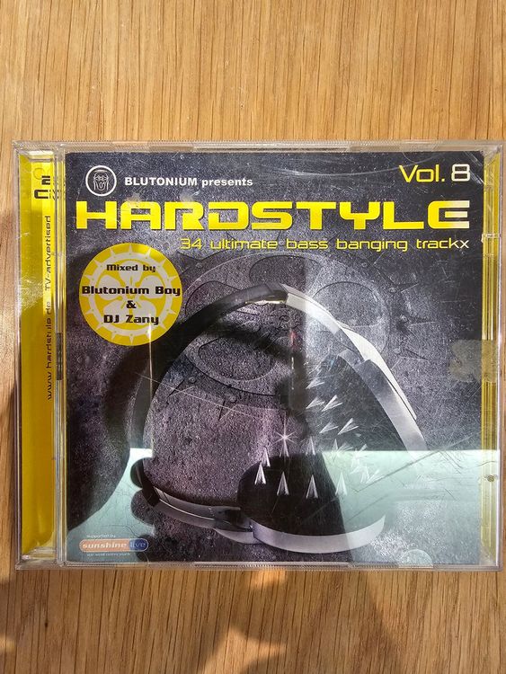 2 CDs, Blutonium Boy & DJ Zany, Blutonium, Hardstyle Vol. 8 (Gebraucht ...