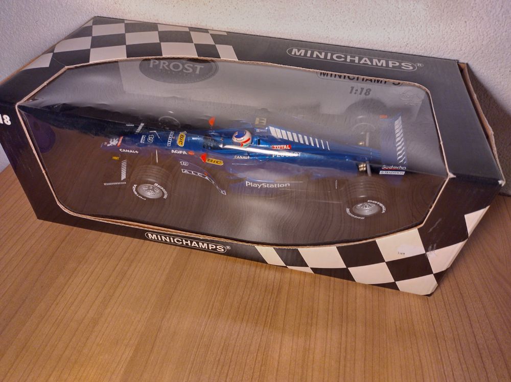 F1 Prost Peugeot AP02, J.Trulli 1999, 1/18 Minichamps | Kaufen auf Ricardo