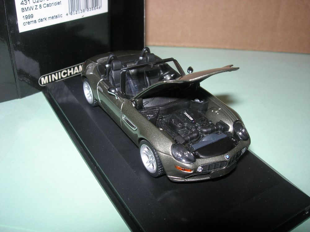 BMW Z8 1999 crema dark * Minichamps 1:43 (Neu und originalverpackt) in Hornussen für CHF 39.5 ...