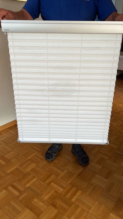 Velux Plissee Rollo Gr 780x980 mm weiss (Gebraucht) in Egg b. Zürich ...