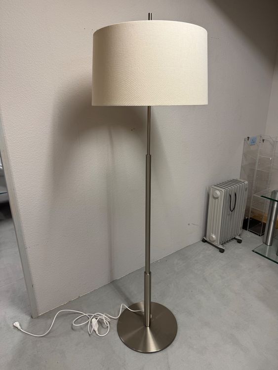 Elegante Stehlampe Edelstahl mit grossem Lampenschirm 141 cm (Gebraucht ...