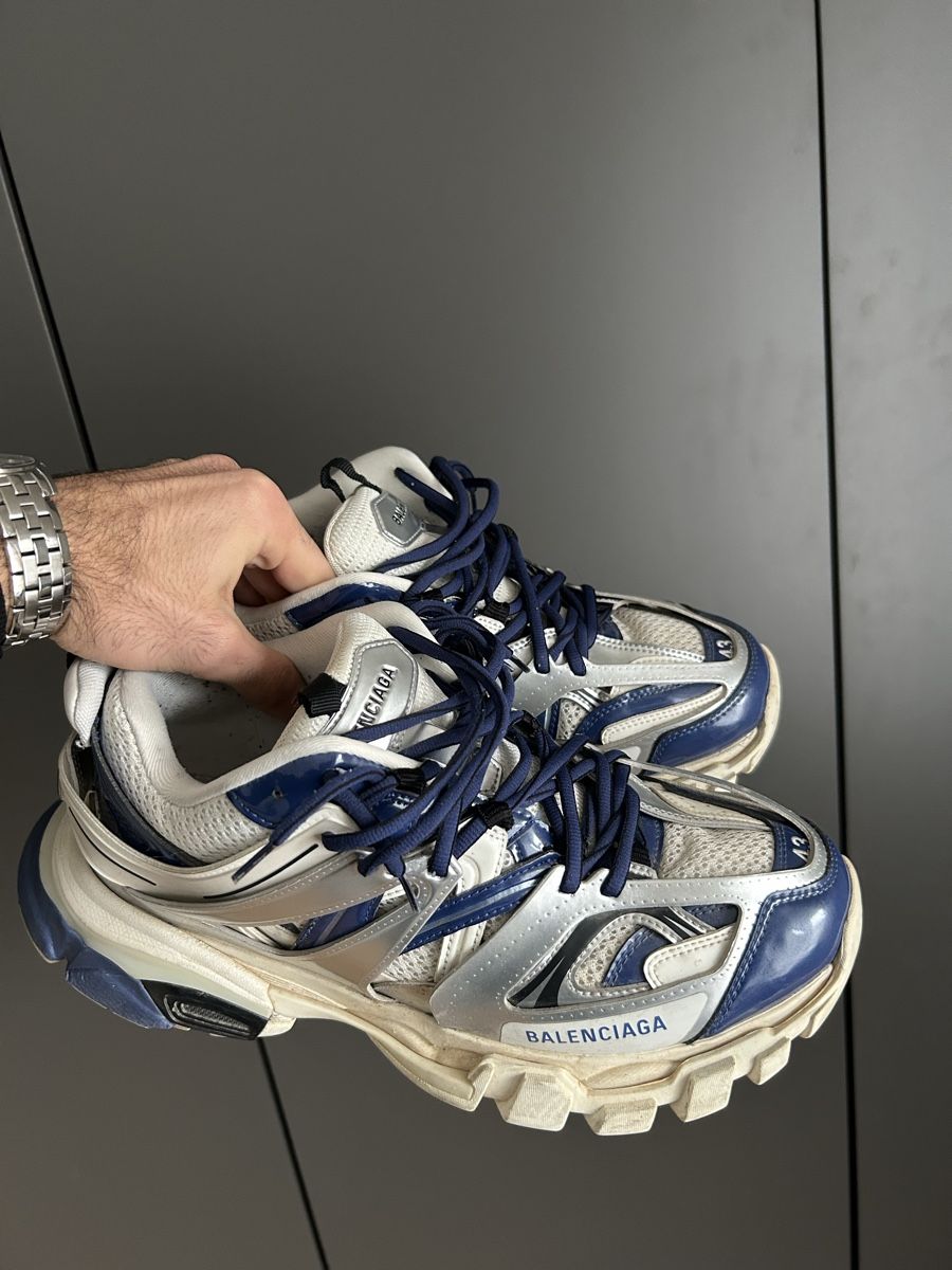 Balenciaga Track Led (Gebraucht) in St. Gallen für CHF 259 – mit ...