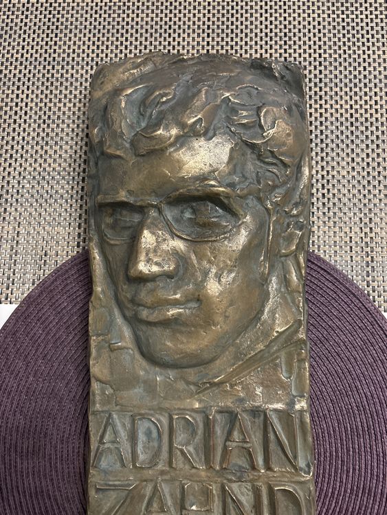 Sculpture en bronze Adrian Zahnd (Gebraucht) in pringy für CHF 14 – nur ...