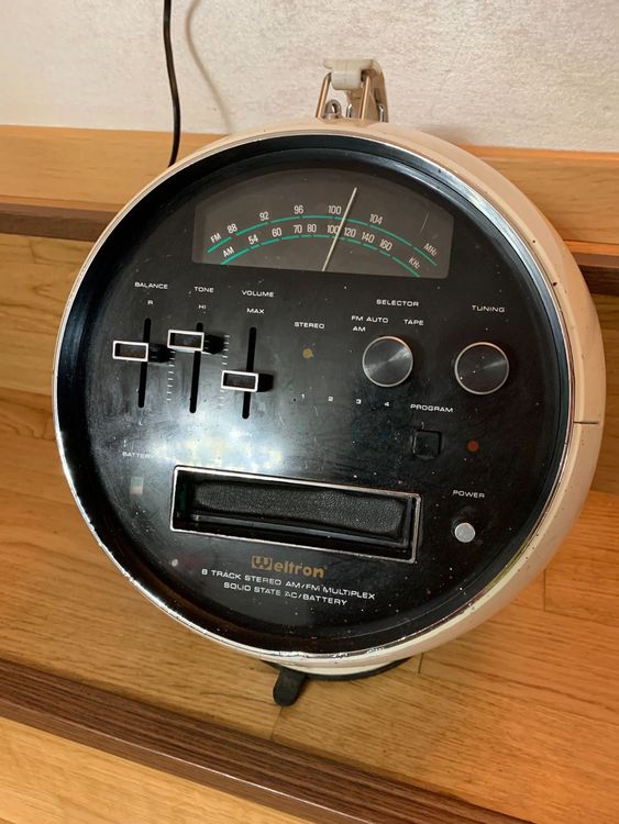 Weltron (Gebraucht) in für CHF 100 – mit Lieferung auf Ricardo kaufen