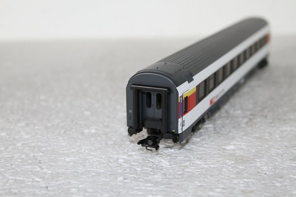 Märklin 42166-1 SBB 1.Klasse Personenwagen InterCity-Design (Gebraucht) in Triesen für CHF 61 ...