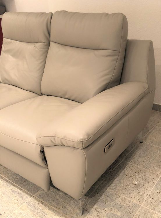 2er Sofa, echt Leder, elektrisch verstellbar | Kaufen auf Ricardo