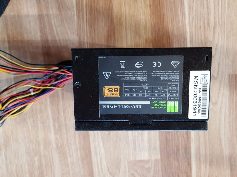 Corsair und HEC Netzteile für PC - HX Serie 520W und 450W | Kaufen auf Ricardo