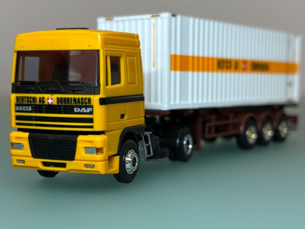 DAF 95 XF * BERTSCHI AG + semi Container * 1:87 | Kaufen auf Ricardo