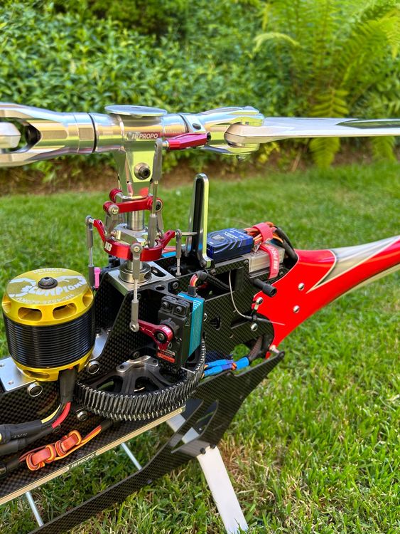 JR Forza 700 / 12S / komplett mit JR XG14 | Kaufen auf Ricardo