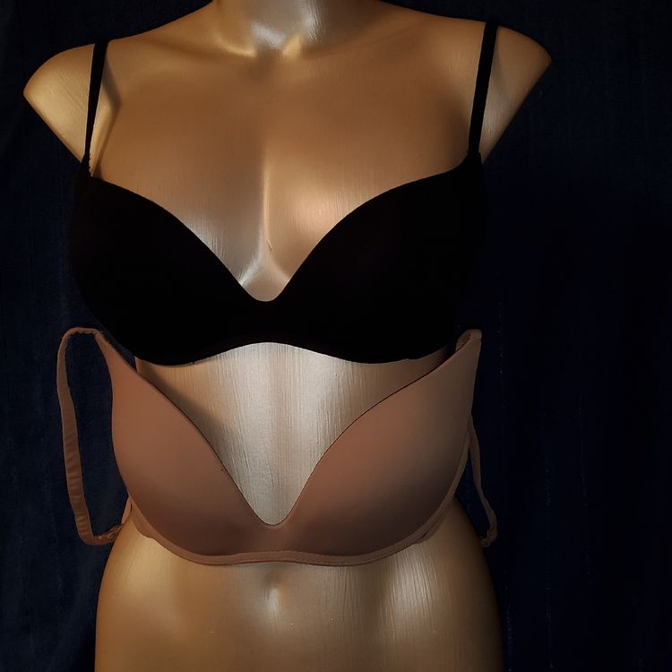 2 Damen BHs, 70B, 75A, BH-Compilation, BH Duo, brest set, oh (Gebraucht) in Zollikerberg für CHF ...