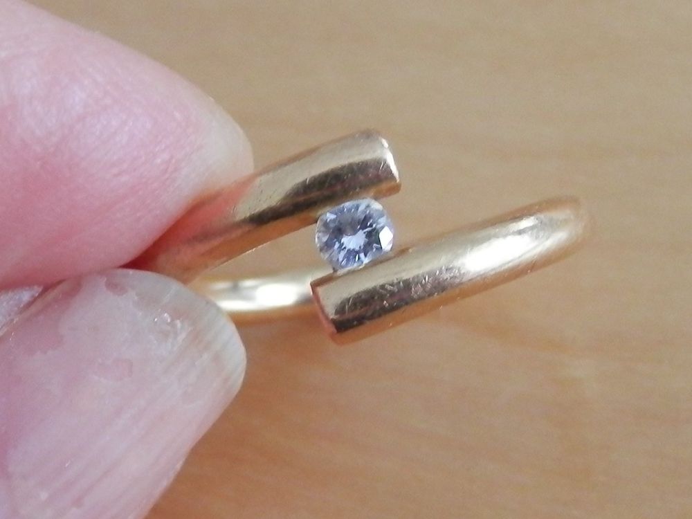 18K GG Solitär-Ring mit 0.11ct. Diamanten, 6.59 Gr., RGr.53 (Gebraucht) in Grenchen für CHF 699 ...