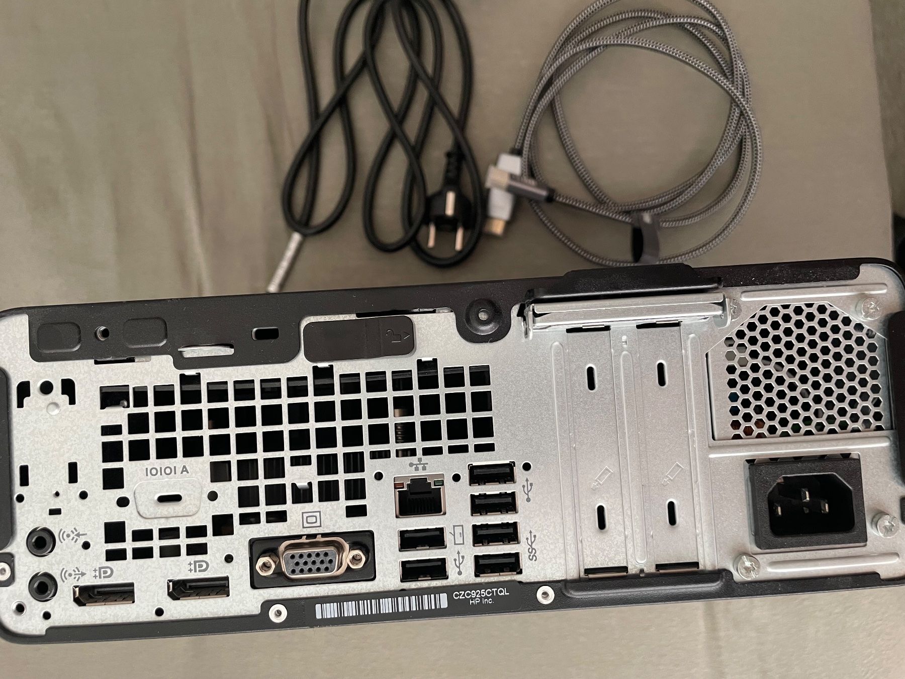 HP Slim Desktop PC – 256GB SSD – Inkl. Zubehör (Gebraucht) in Nidau für ...