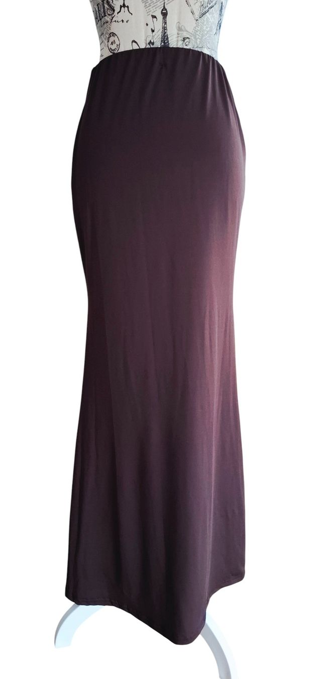 3012CV – Jupe longue Shein – S (D'occasion) à Savièse pour CHF 1 – avec ...