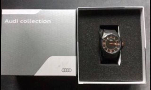 NEUE Audi Design Armbanduhr / Watch (Neu (gemäss Beschreibung)) in ...