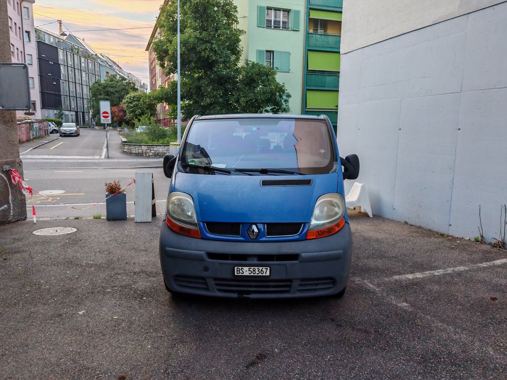 Renault Trafic ab MFK, 9 Plätzer, Transporter, Camper (Gebraucht) in ...