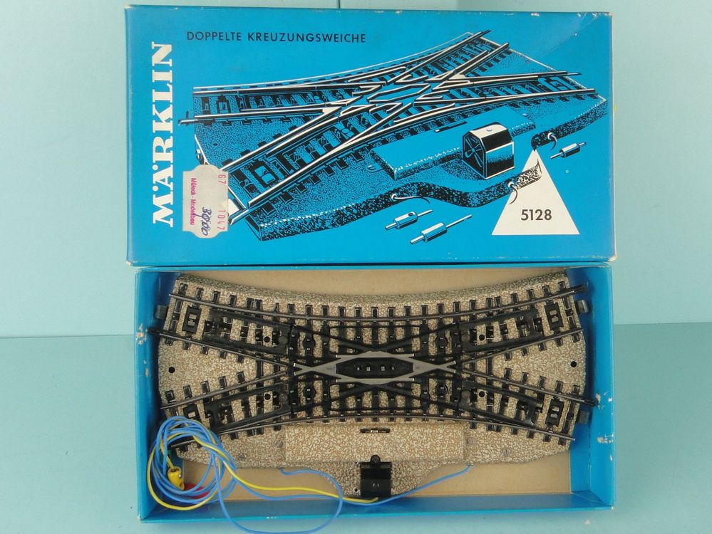 Märklin M-Gleis 5128 Kreuzweiche | Kaufen auf Ricardo