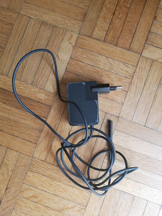 Microsoft Surface Go Ladekabel (Gebraucht) in Zürich für CHF 11 – mit Lieferung auf Ricardo kaufen