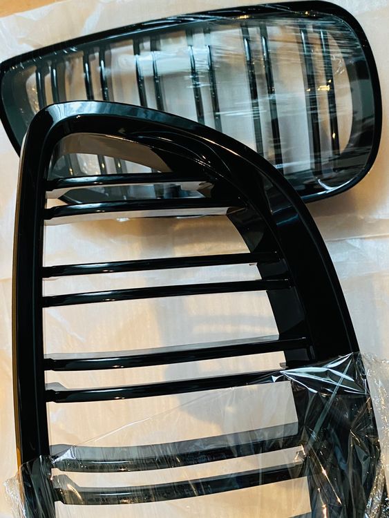 BMW M Doppelspeichen Niere Kühlergrill 3 Serie E92, E93, M3 | Kaufen auf Ricardo