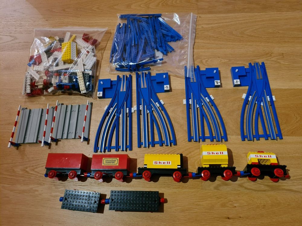 Vintage LEGO - Lego Eisenbahn 1970er/1980er mit Shell Wagen | Kaufen ...