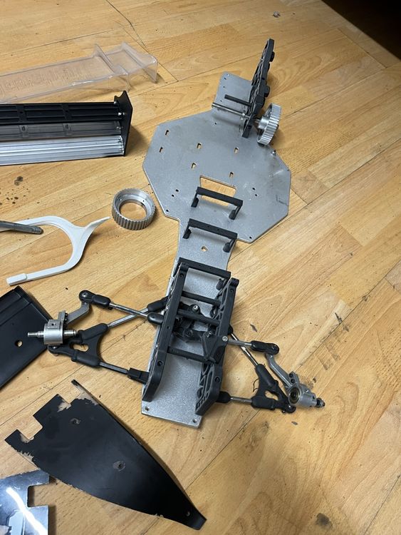 Fg f1 châssis (D'occasion) à Lausanne pour CHF 50 – avec livraison ...