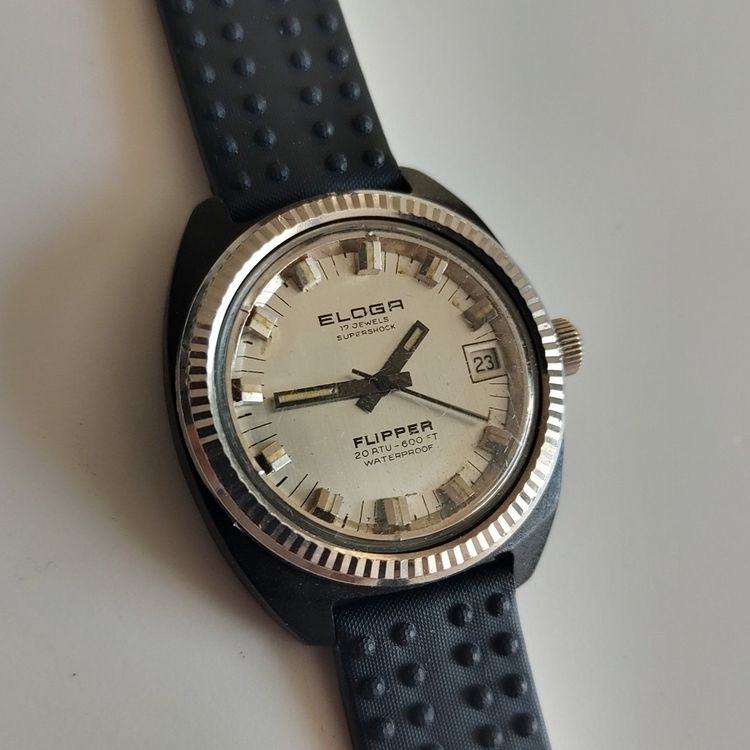 Eloga Flipper (Defekt) in Binningen für CHF 32 – mit Lieferung auf ...